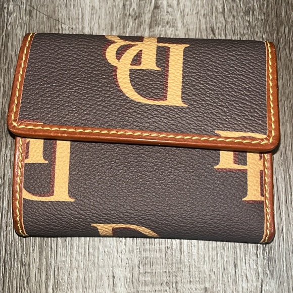 Dooney & Bourke | Bags | Dooney Bourke Wallet Euc | Poshmark